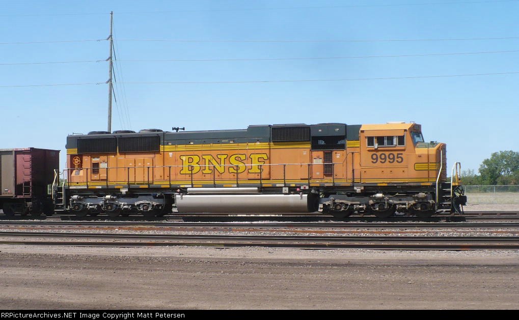 BNSF 9995